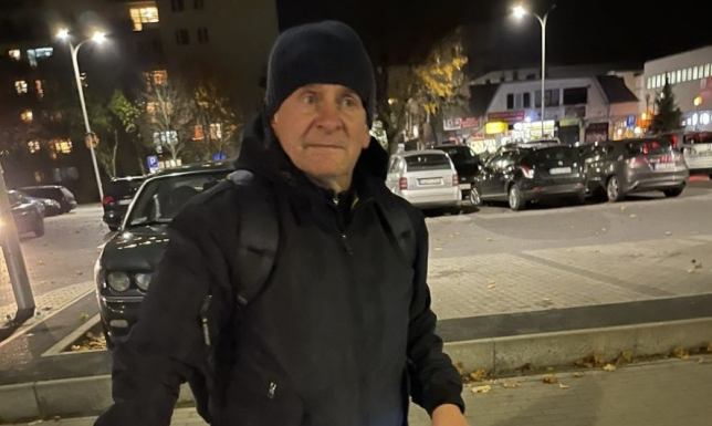 Komenda Miejska Policji w Suwałkach poszukuje mężczyzny ze zdjęcia ... Komenda Miejska Policji w Suwałkach poszukuje mężczyzny ze zdjęcia ...